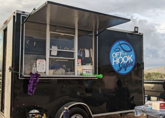 OFF THE HOOK SEAFOOD - Updated August 2025 - 26 Photos & 22 Reviews ...