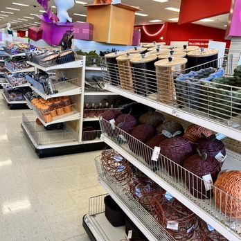 TARGET - Updated October 2025 - 24 Photos & 27 Reviews - 25 S Gateway ...