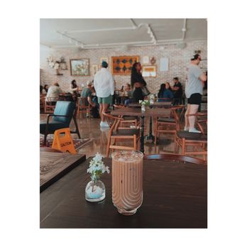 PAVÓN COFFEE DEN - Updated June 2024 - 59 Photos & 27 Reviews - 1216 W ...