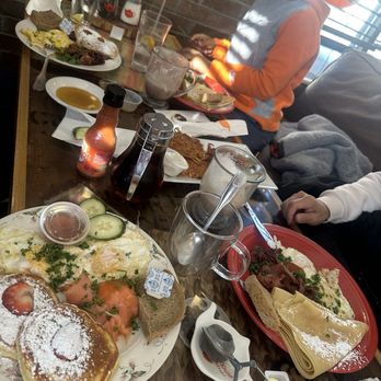 CREPES TEA HOUSE - Updated April 2025 - 590 Photos & 523 Reviews - 261 ...