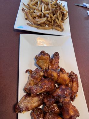 III GUYS RESTAURANT AND SPORTS BAR - Updated January 2026 - 47 Photos ...