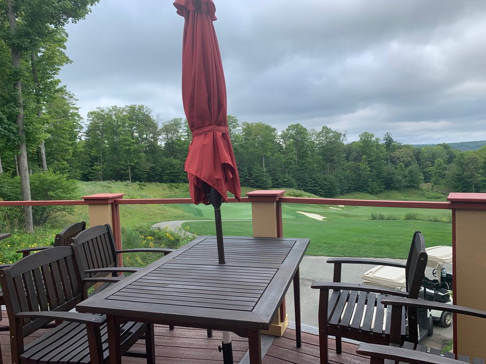 THE COMPASS ROOM AT TRUE NORTH GOLF CLUB - 2500 True North Dr, Harbor ...