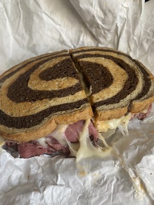 2 SISTERS DELI - 15 Photos & 65 Reviews - 400 C St SW, Washington ...