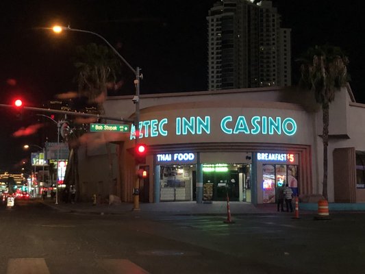 AZTEC INN - 25 Photos & 27 Reviews - 2200 Las Vegas Blvd S, Las Vegas ...