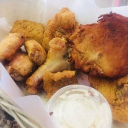 KNUTES BAR & GRILL - Updated October 2025 - 54 Photos & 47 Reviews ...