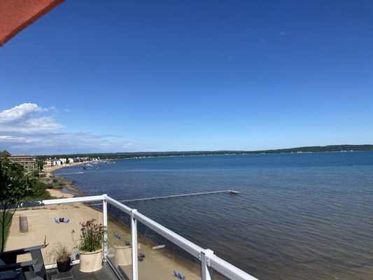 BLUSH ROOFTOP TERRACE - ALEXANDRA INN - Updated May 2025 - 2227 US-31 N ...