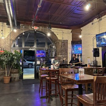 BRICK RIVER CIDER - Updated June 2024 - 258 Photos & 157 Reviews - 2000 ...