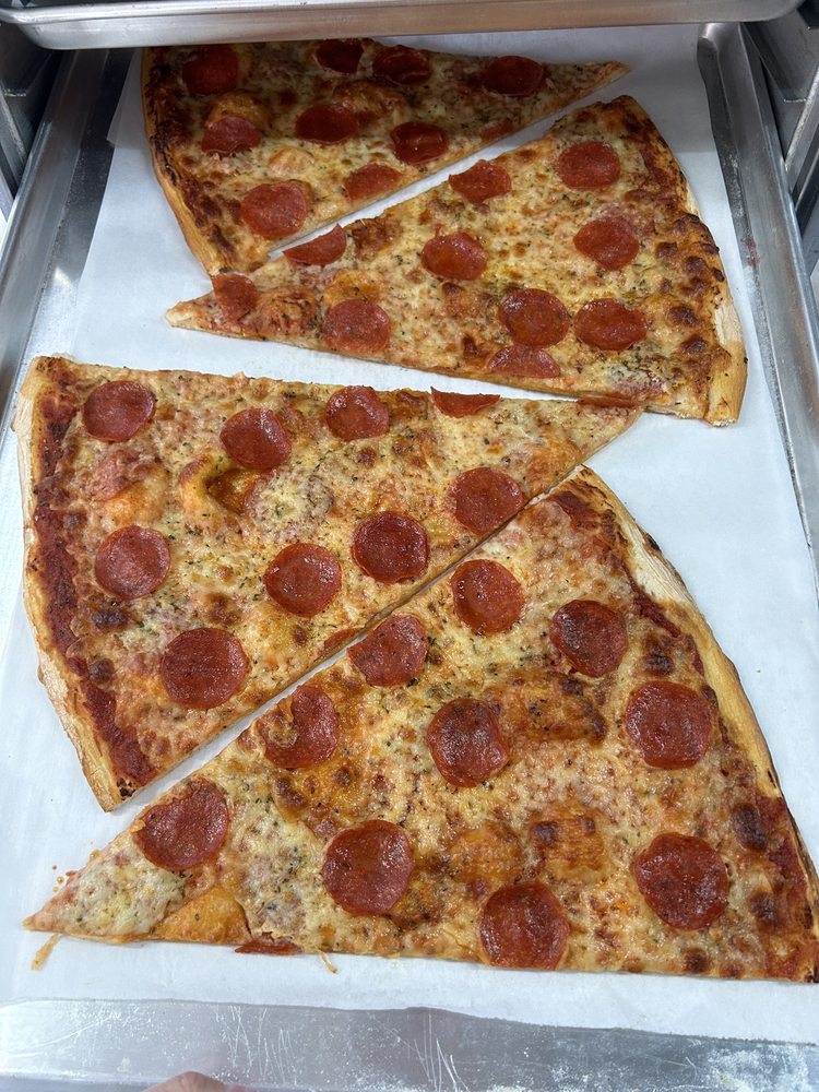 SLICE SLICE O’BABY - 2121 W Emory Rd, Powell, Tennessee - Pizza ...