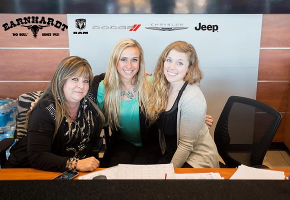 EARNHARDT CHRYSLER DODGE JEEP RAM - Updated January 2026 - 218 Photos ...