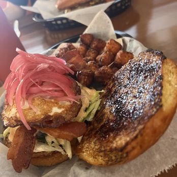 PARADISE VALLEY BURGER - Updated August 2025 - 203 Photos & 167 Reviews ...