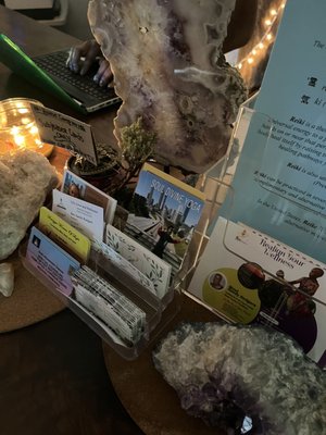 IWI FRESH OASIS - Updated September 2025 - 19 Photos - 567 Hamilton E ...