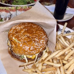 HUDSON 29 KITCHEN + DRINK - 458 Photos & 376 Reviews - 1600 W Lane Ave ...