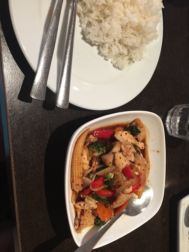 VALLEY THAI RESTAURANT - Updated August 2025 - The Valley Plaza, Green ...