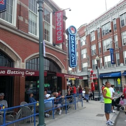 GAME ON - Updated July 2025 - 195 Photos & 530 Reviews - 82 Lansdowne ...