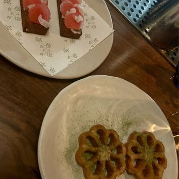 ATOMA - Updated July 2024 - 199 Photos & 44 Reviews - 1411 N 45th St ...