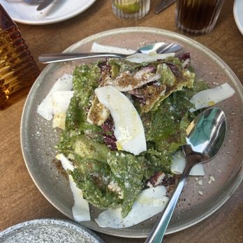 GIULIA - Updated December 2025 - 15 Photos - 61 York Street, Ottawa ...