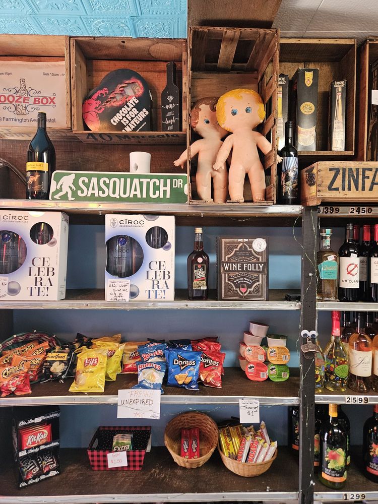 THE BOOZE BOX - Updated October 2025 - 12 Photos - 823 Farmington Ave ...