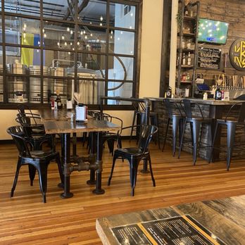 KLOOZ BREWZ - Updated November 2025 - 162 Photos & 125 Reviews - 125 N ...