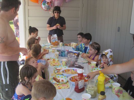 STRATTONWOOD SWIM CLUB - Updated July 2025 - 20 Photos - 7616 139th Pl ...