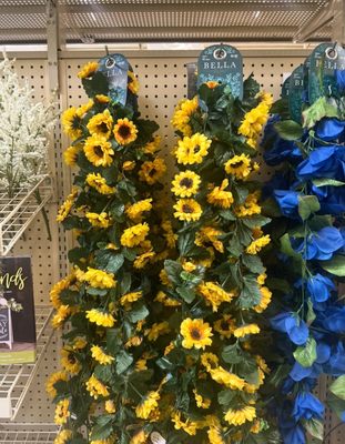 HOBBY LOBBY - Updated December 2025 - 49 Photos & 65 Reviews - 3456 W ...