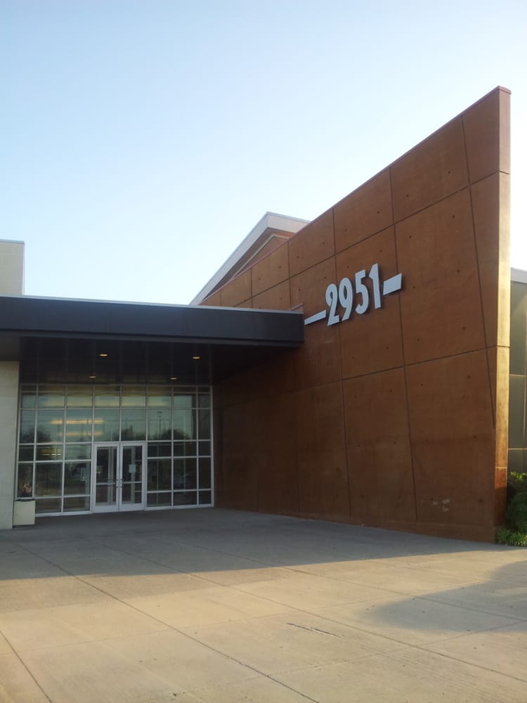 DALLAS PUBLIC LIBRARY - HAMPTON-ILLINOIS - 12 Photos - 2951 South ...