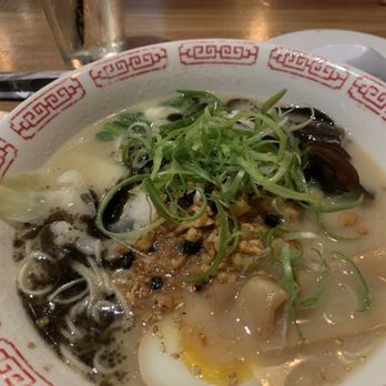 TIGER DEN - Updated March 2025 - 2089 Photos & 1364 Reviews - 9889 ...