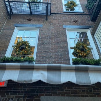 BEACON HILL BOOKS & CAFE - Updated September 2024 - 236 Photos & 91 ...