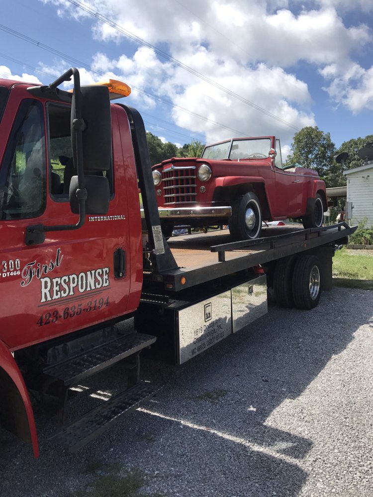 FIRST RESPONSE TOWING & RECOVERY - Updated October 2025 - 12 Photos ...