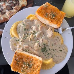 DESTINO’S - Updated May 2024 - 198 Photos & 201 Reviews - 460 W Main St ...