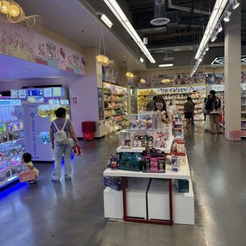 EBISU LIFE STORE - Updated August 2025 - 1336 Photos & 94 Reviews - 300 ...