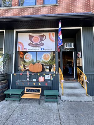 OCTOBER CAFE - Updated October 2025 - 129 Photos & 107 Reviews - 6046 N ...