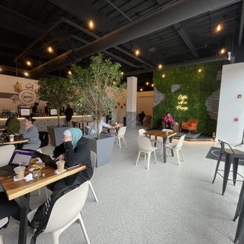 MOTW COFFEE AND PASTRIES - NEW HAVEN - Updated April 2024 - 21 Photos ...