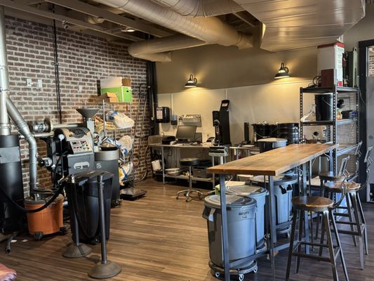 MIDNIGHT COFFEE ROASTING - Updated October 2025 - 128 Photos & 77 ...