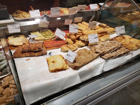 COOP - Updated July 2025 - 11 Photos - Via Toscana 3A, Roma, Italy ...