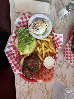 GUS’ RED HOTS - Updated January 2026 - 65 Photos & 106 Reviews - 5 ...