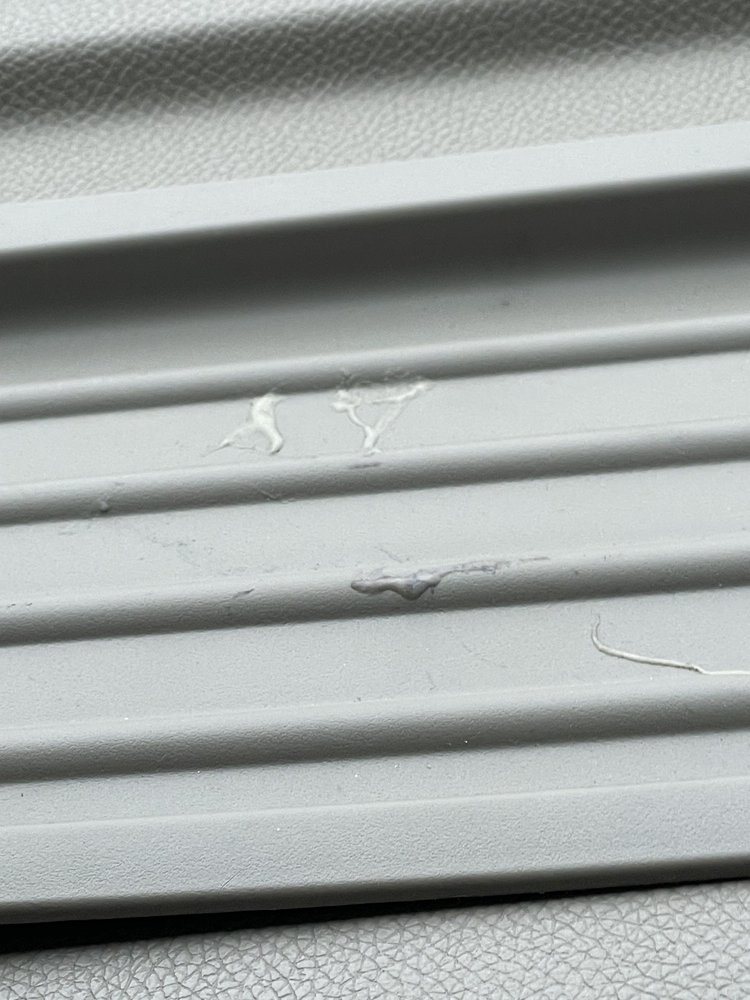 GOLD CROWN LIMOUSINE - Updated December 2025 - 11 Photos - 6145 Rome ...