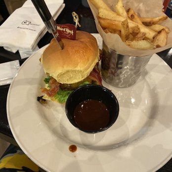 Hard Rock Cafe - Updated COVID-19 Hours & Services - 294 Photos & 431 ...