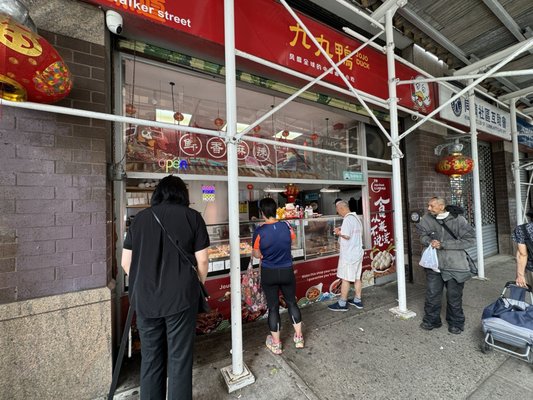 JOJO DUCK - Updated July 2025 - 31 Photos & 12 Reviews - 131 Walker St ...