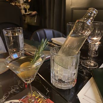 VALERIE - Updated March 2025 - 2167 Photos & 1163 Reviews - 45 W 45th ...