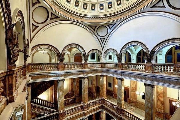 MILWAUKEE PUBLIC LIBRARY - Updated June 2024 - 128 Photos & 29 Reviews ...