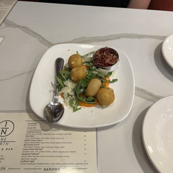 ONE NORTH KITCHEN & BAR - Updated September 2024 - 145 Photos & 245 ...