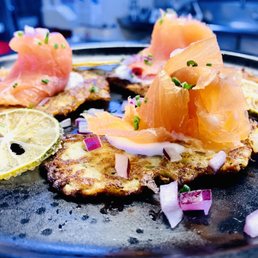 HILO YACHT CLUB - Updated July 2025 - 89 Photos & 28 Reviews - 77 ...