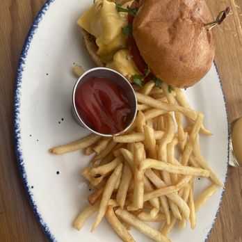 THE LAKEHOUSE - Updated June 2025 - 336 Photos & 323 Reviews - 1146 Old ...