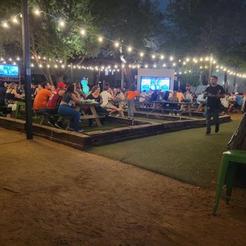 NETTBAR - Updated July 2024 - 224 Photos & 169 Reviews - 4504 Nett St ...