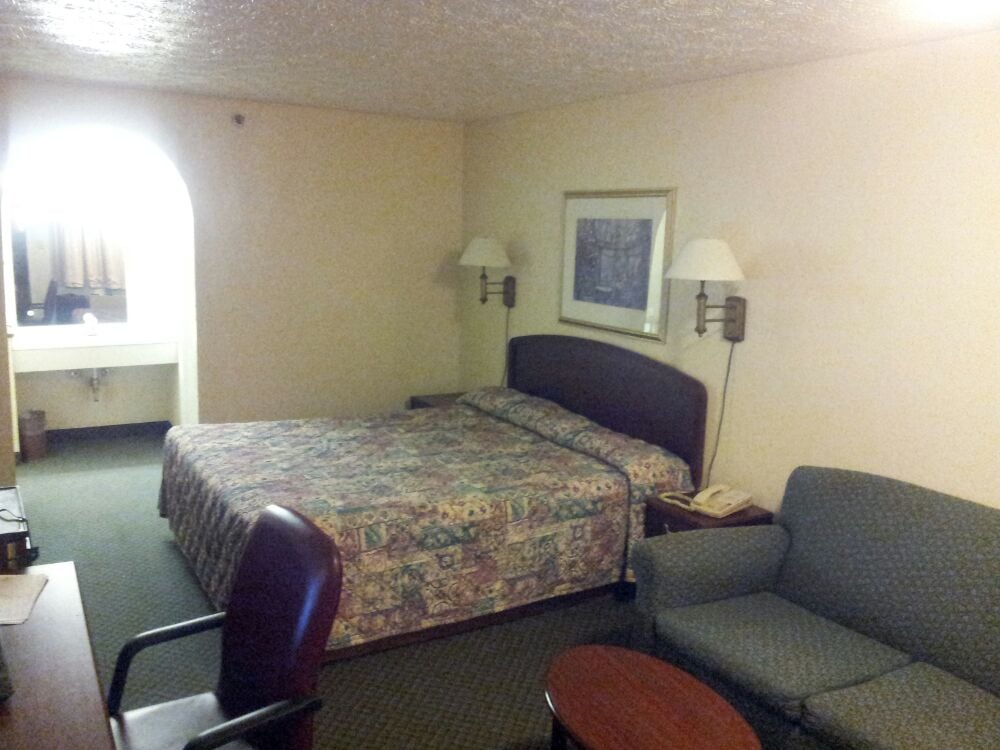 PERIMETER INN ATHENS - Updated July 2025 - 3791 Atlanta Hwy, Athens ...
