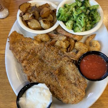 TOUCANS ALE HOUSE - Updated December 2025 - 126 Photos & 277 Reviews ...