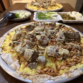 ALBARAKA RESTAURANT - Updated July 2024 - 118 Photos & 49 Reviews - 413 ...