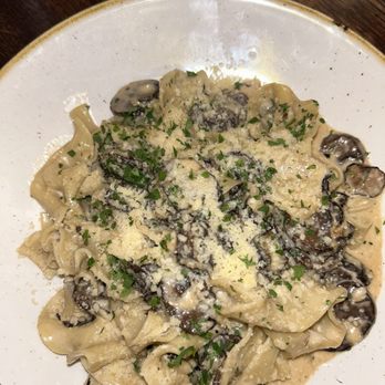 PASCOLO RISTORANTE - Updated September 2024 - 197 Photos & 300 Reviews ...