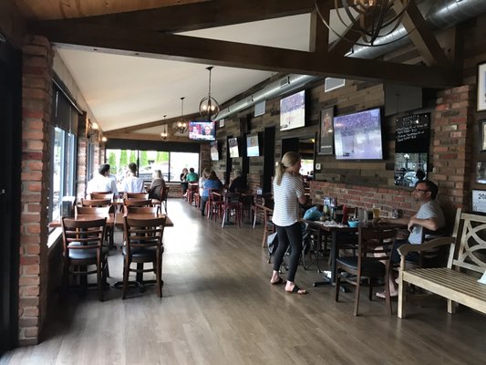 TAVERN ON THE MAIN - Updated August 2025 - 125 Photos & 148 Reviews ...