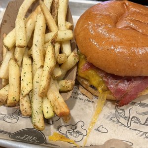 THE MELT - 407 Photos & 400 Reviews - 635 Fifth Ave, San Diego ...